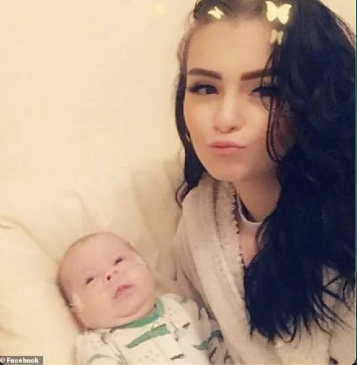 Μανούλα, 19 ετών, βρέθηκε νεκρή στο σπίτι της, δίπλα στο 5 μηνών μωρό της | Enimerotiko.gr